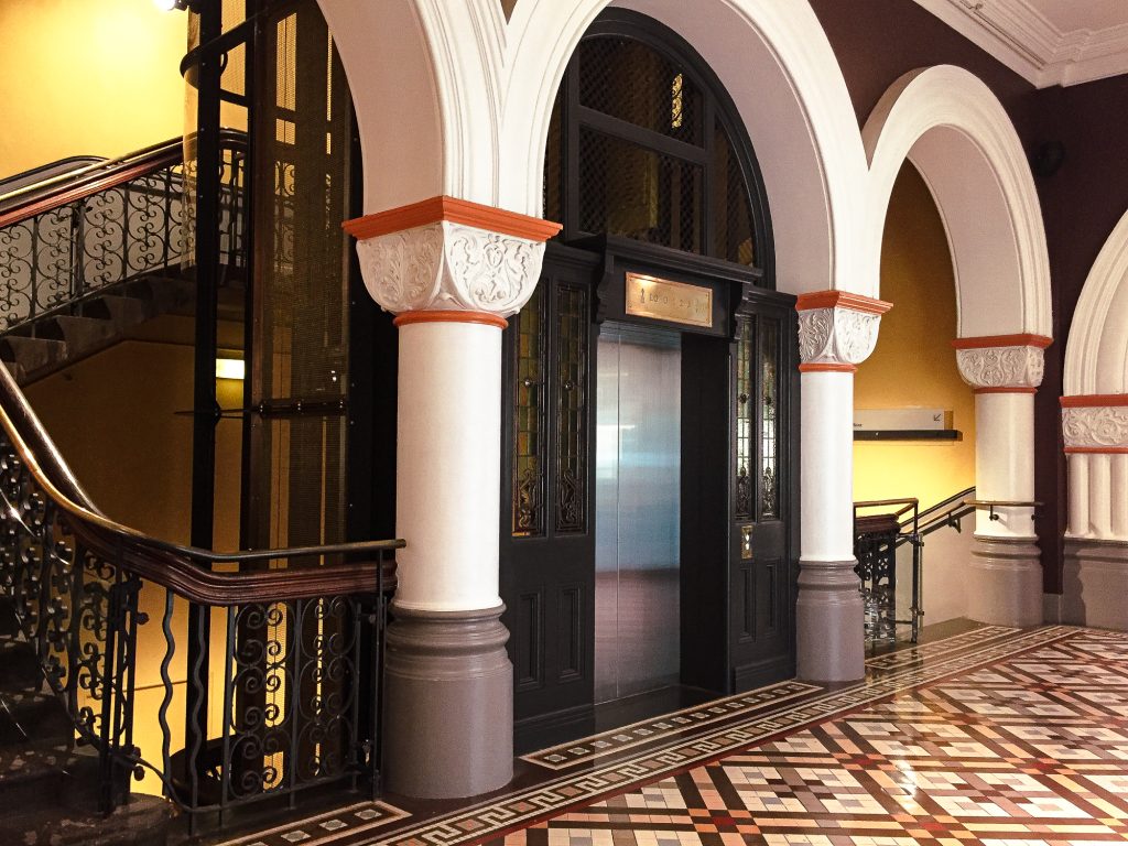 Brass Wire Mesh Elevators: Queen Victoria Building, Sydney - Arrow Metal