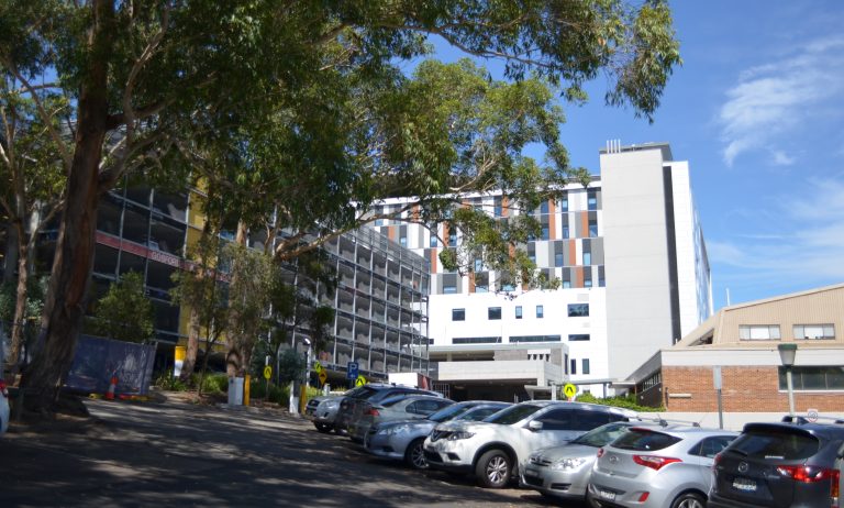 Gosford Hospital | Arrow Metal
