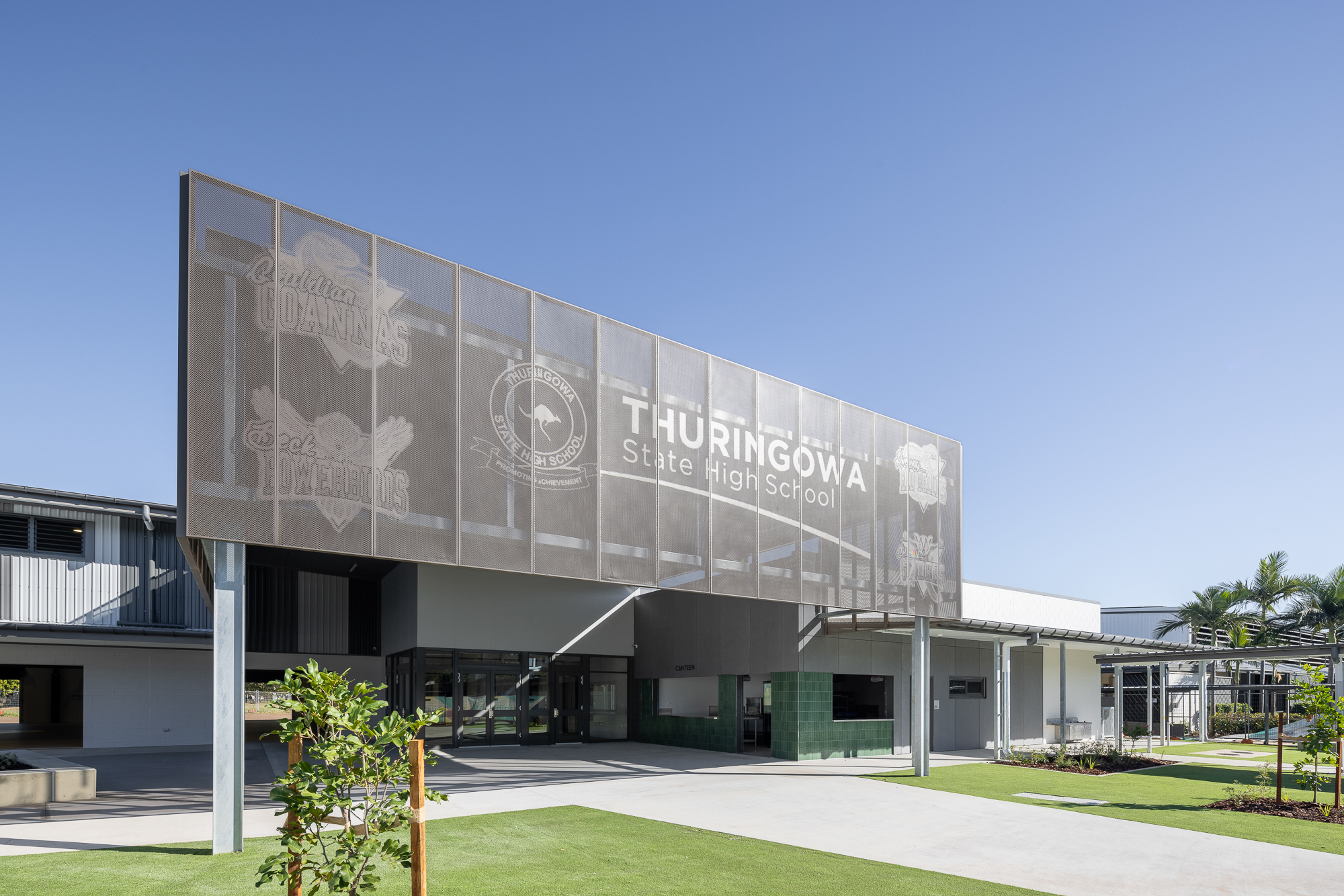 Perforated Signage, Thuringowa State High School - Arrow Metal